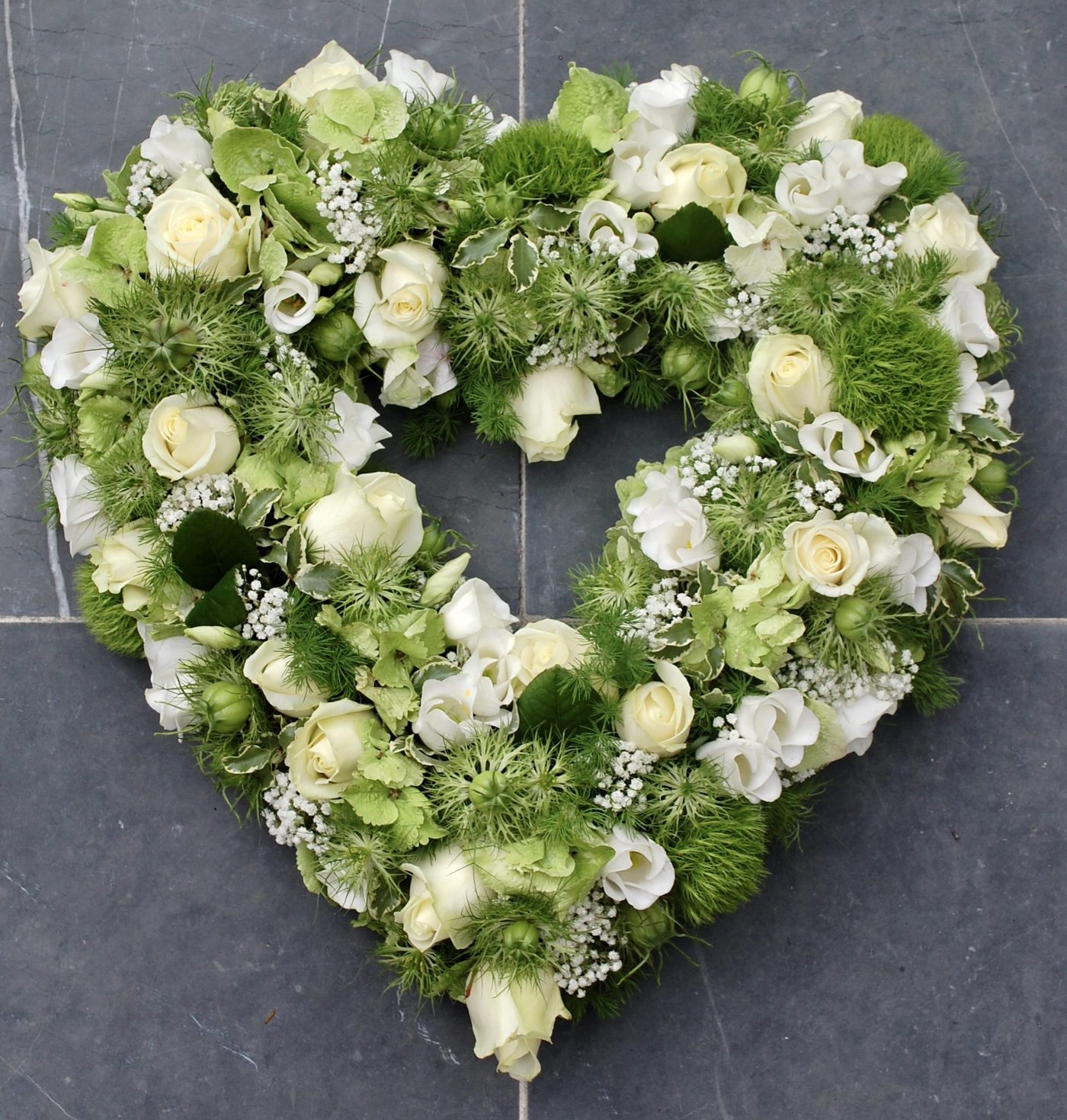 Multi-flora - Grafstukken en ander rouwwerk